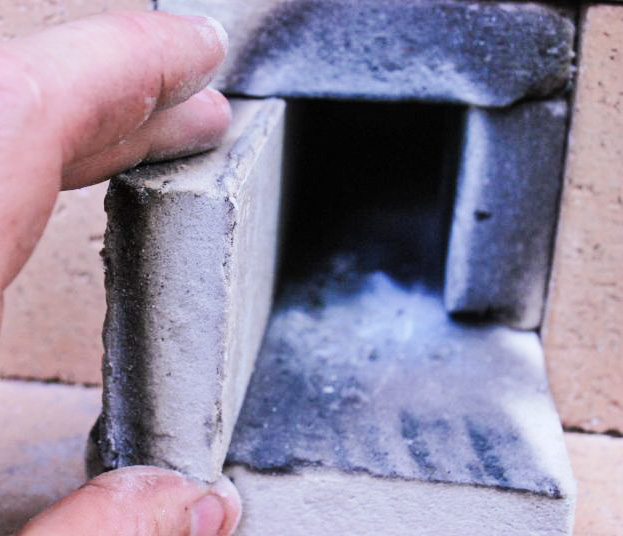Make This: DIY Fire Brick Blowtorch Forge - ManMadeDIY